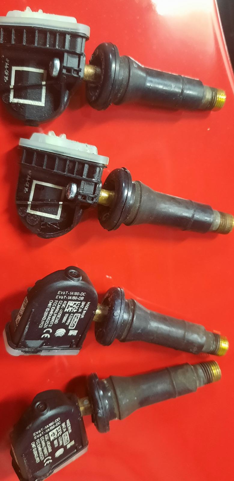 ORGINAL.FORD FOCUS TPMS SENZORI SA VENTILIMA