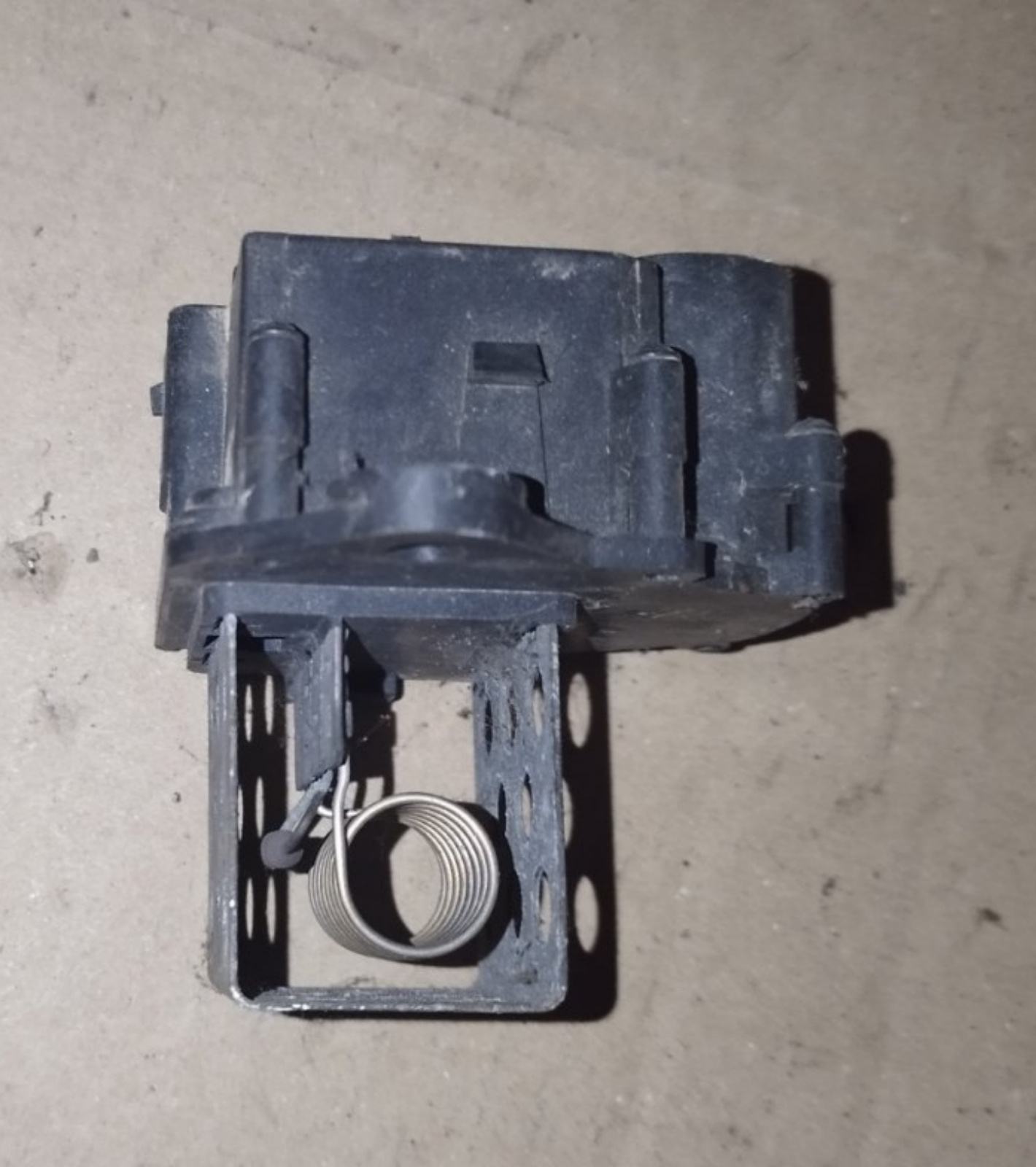 Otpornik ventilatora 96 597 990 80