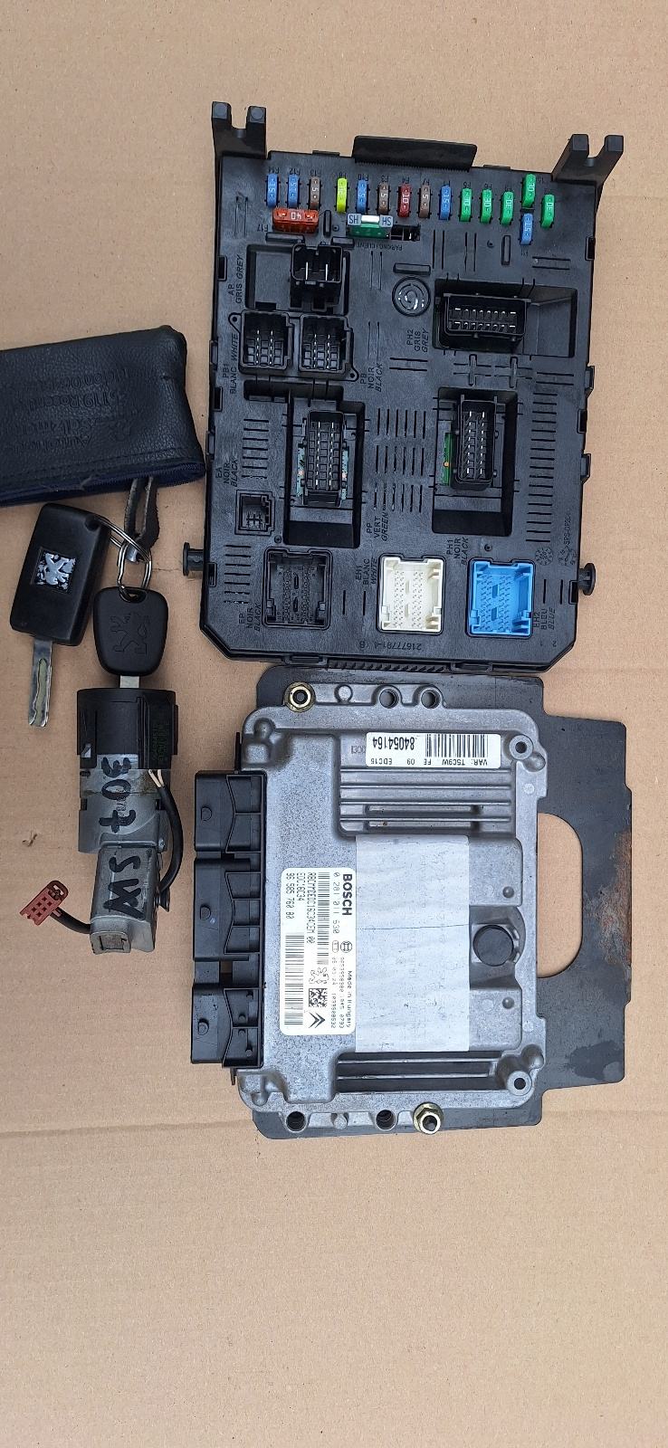 Peugeot 307 Sw Kompjuter Motora Set 9658576080
