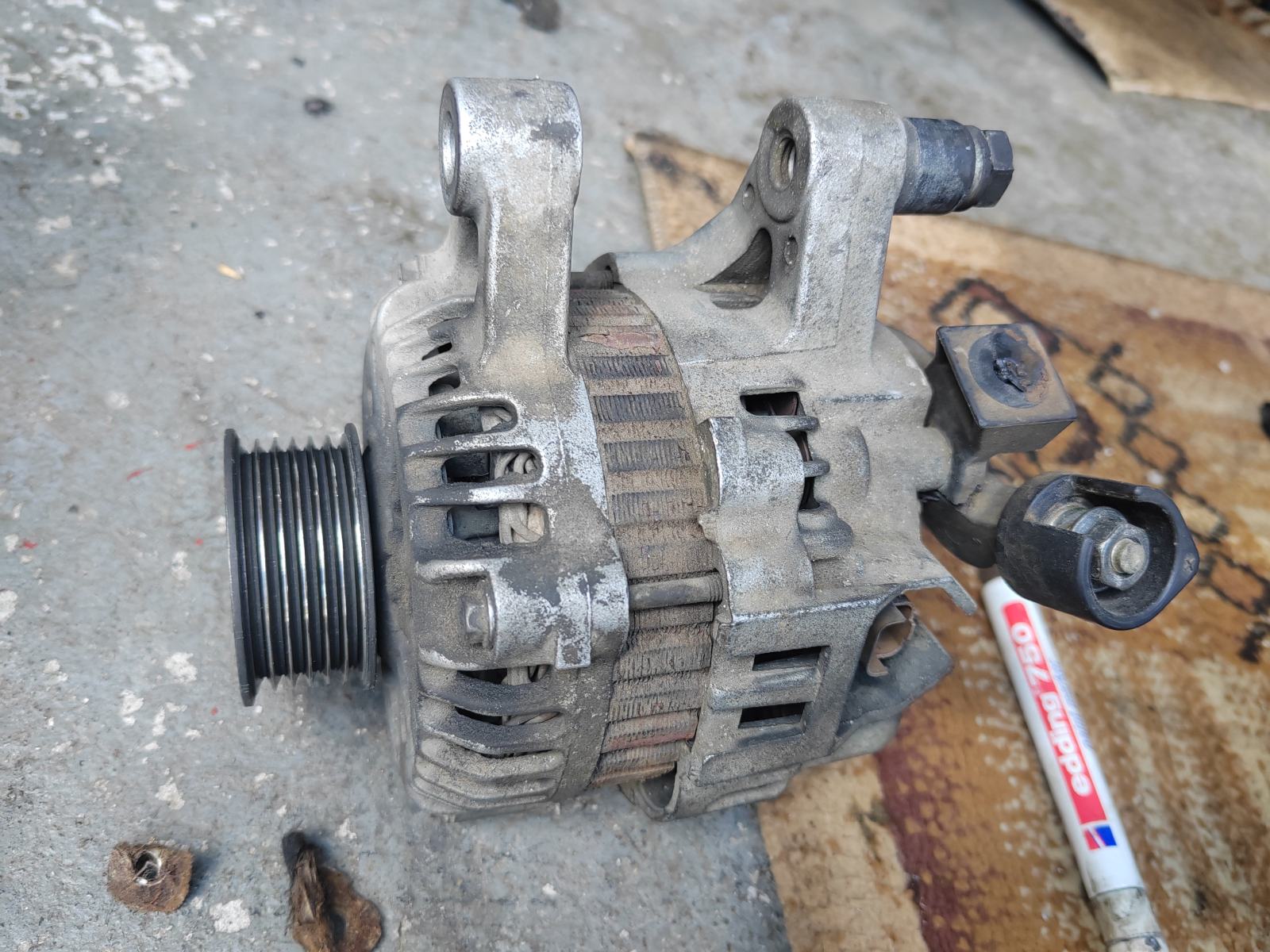 Peugeot/citroen alternator