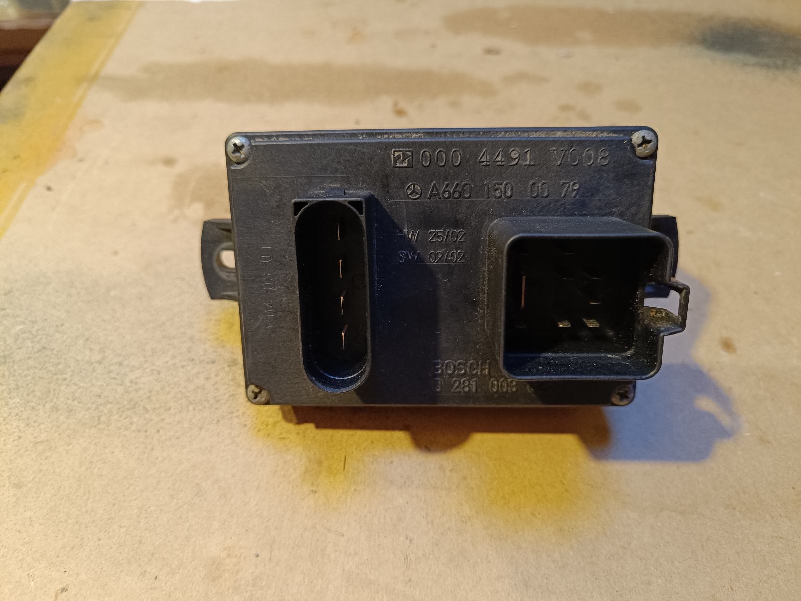 Relej grijača Smart 0.8 CDI 0281003021 A6601500079