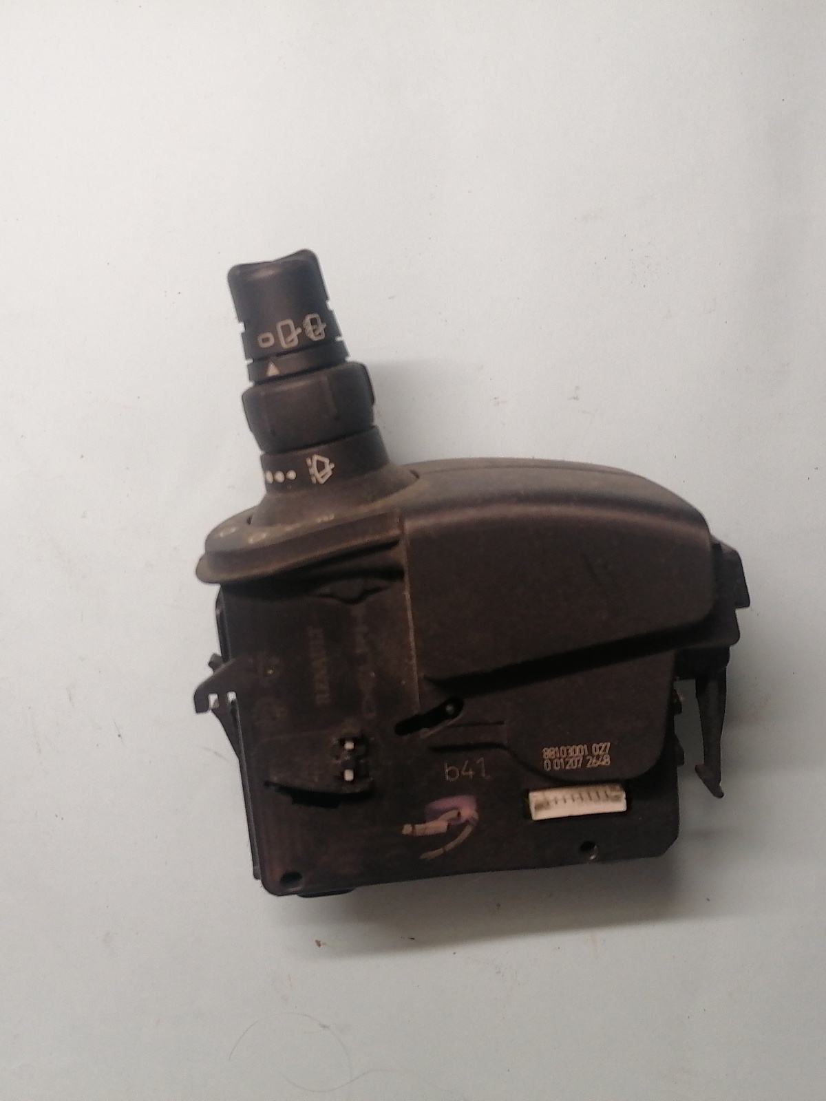 RENAULT KANGOO, CLIO 3 RUCICA BRISACA 88103001027