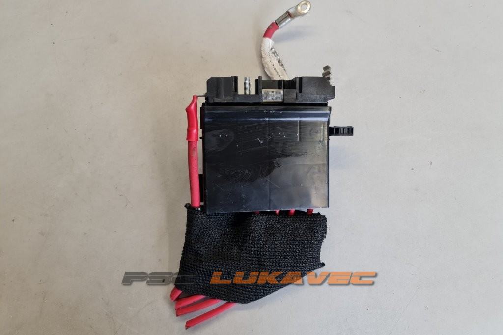 RENAULT MEGANE 4 MODUL AKUMULATORA 241148160R 2015-2022