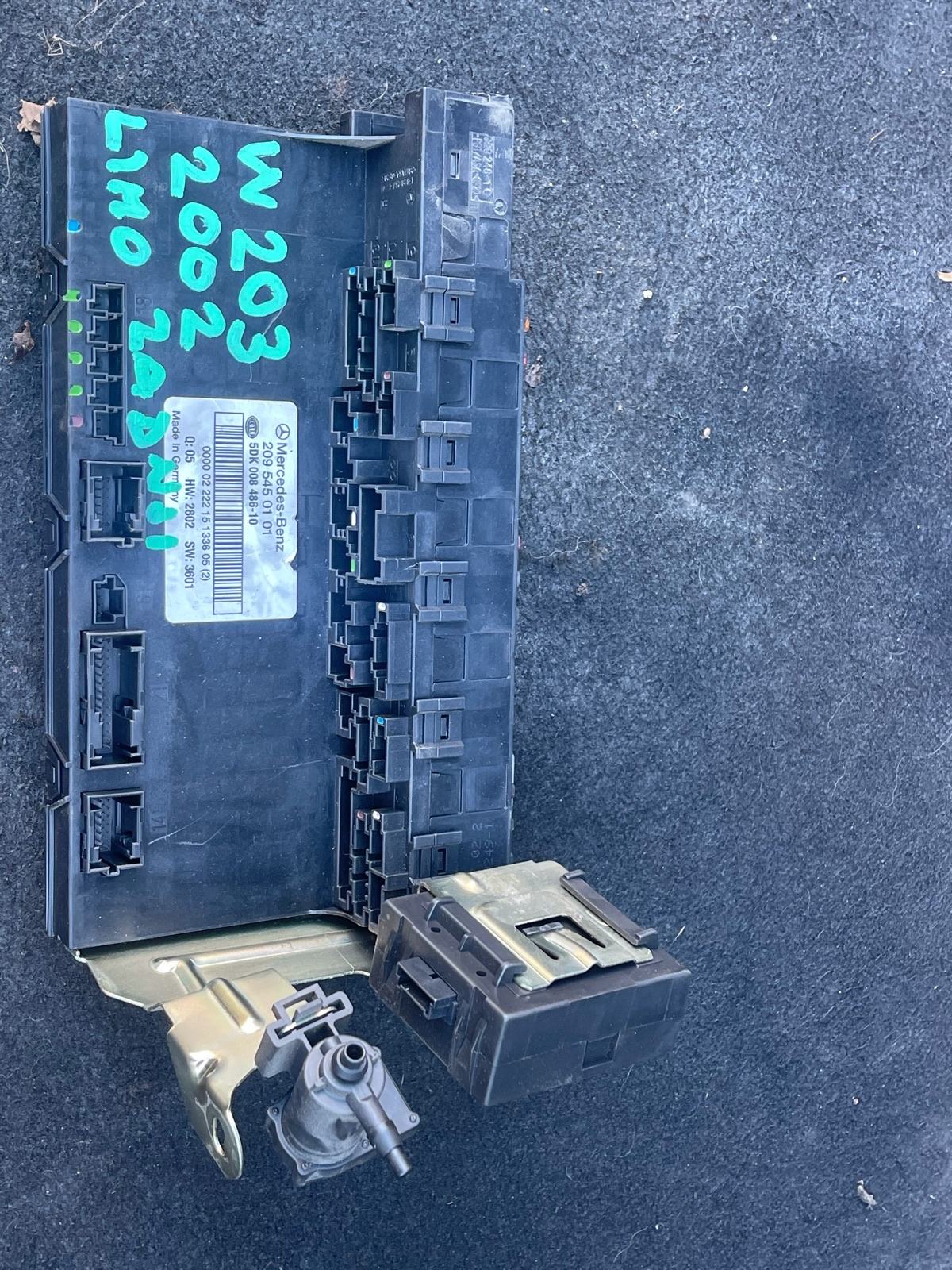 Sam modul Mercedes W203 C-Klasa