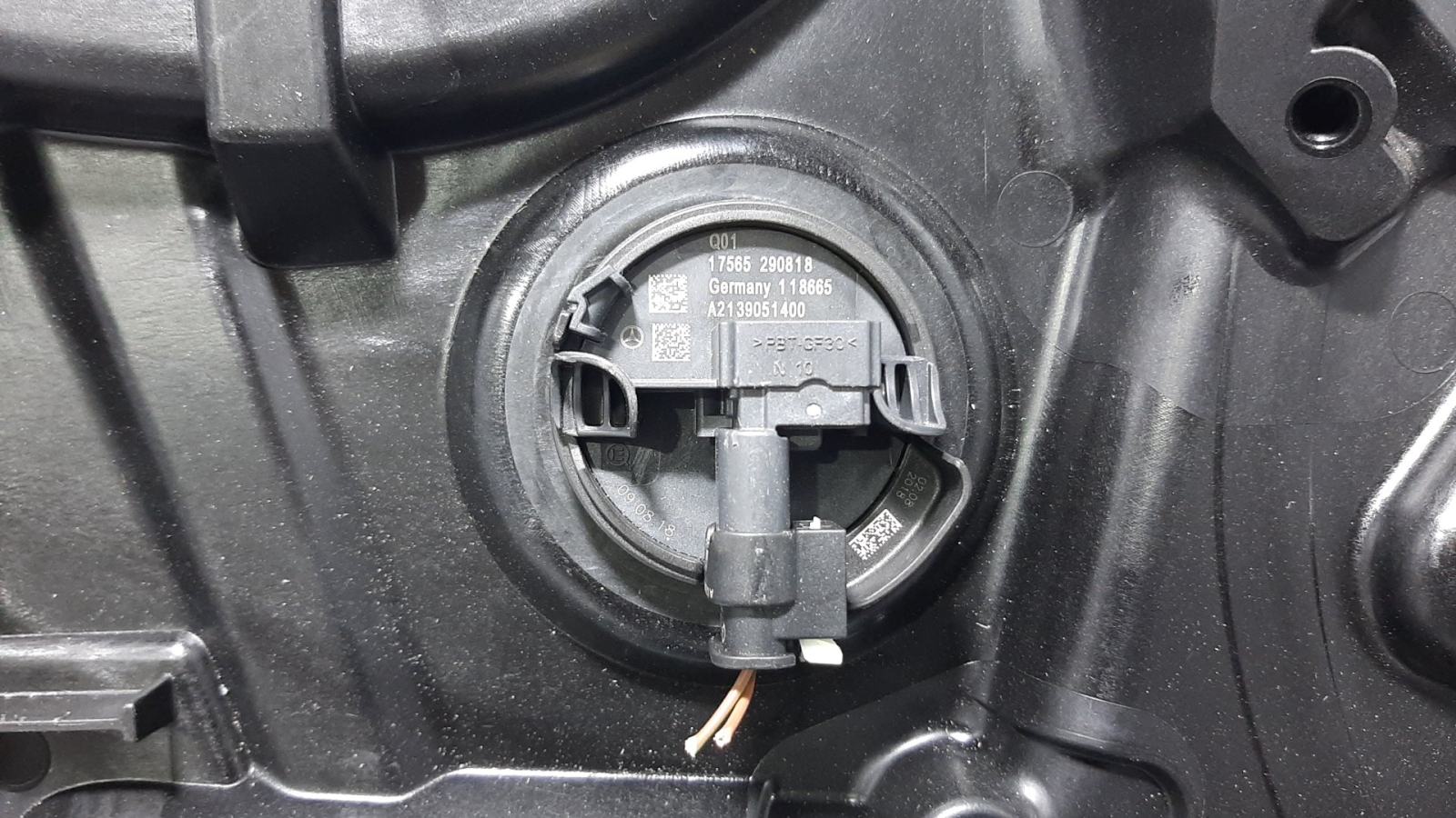 SENZOR AIRBAGA MERCEDES GLC (X253) > 16- A2139051400