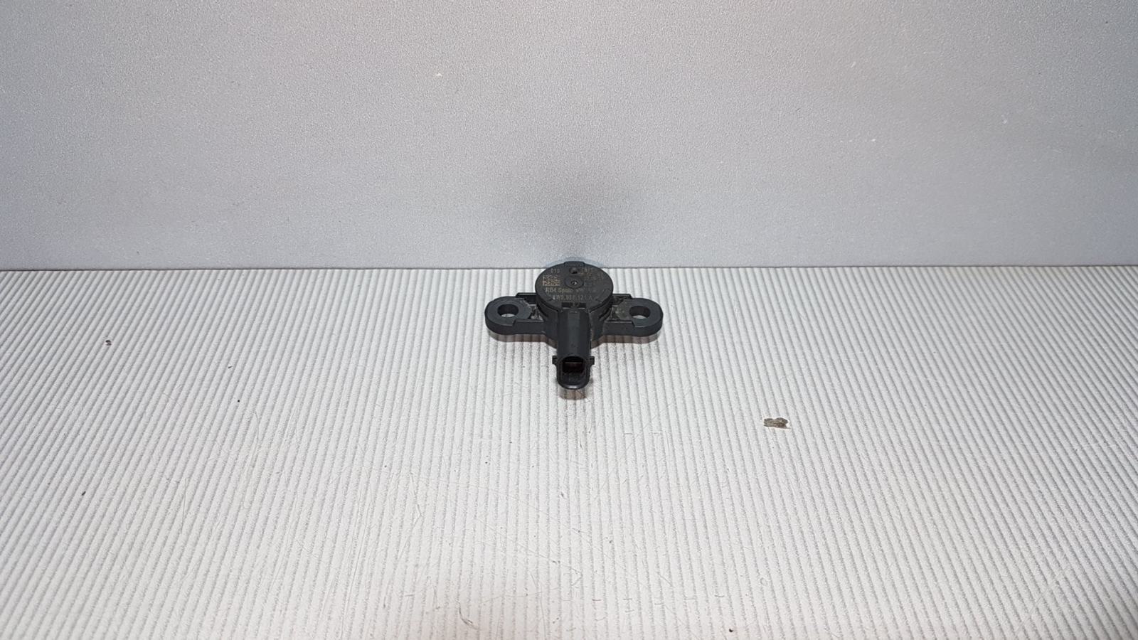 SENZOR AUDI A4 (B9) > 15-18 8W0959121A