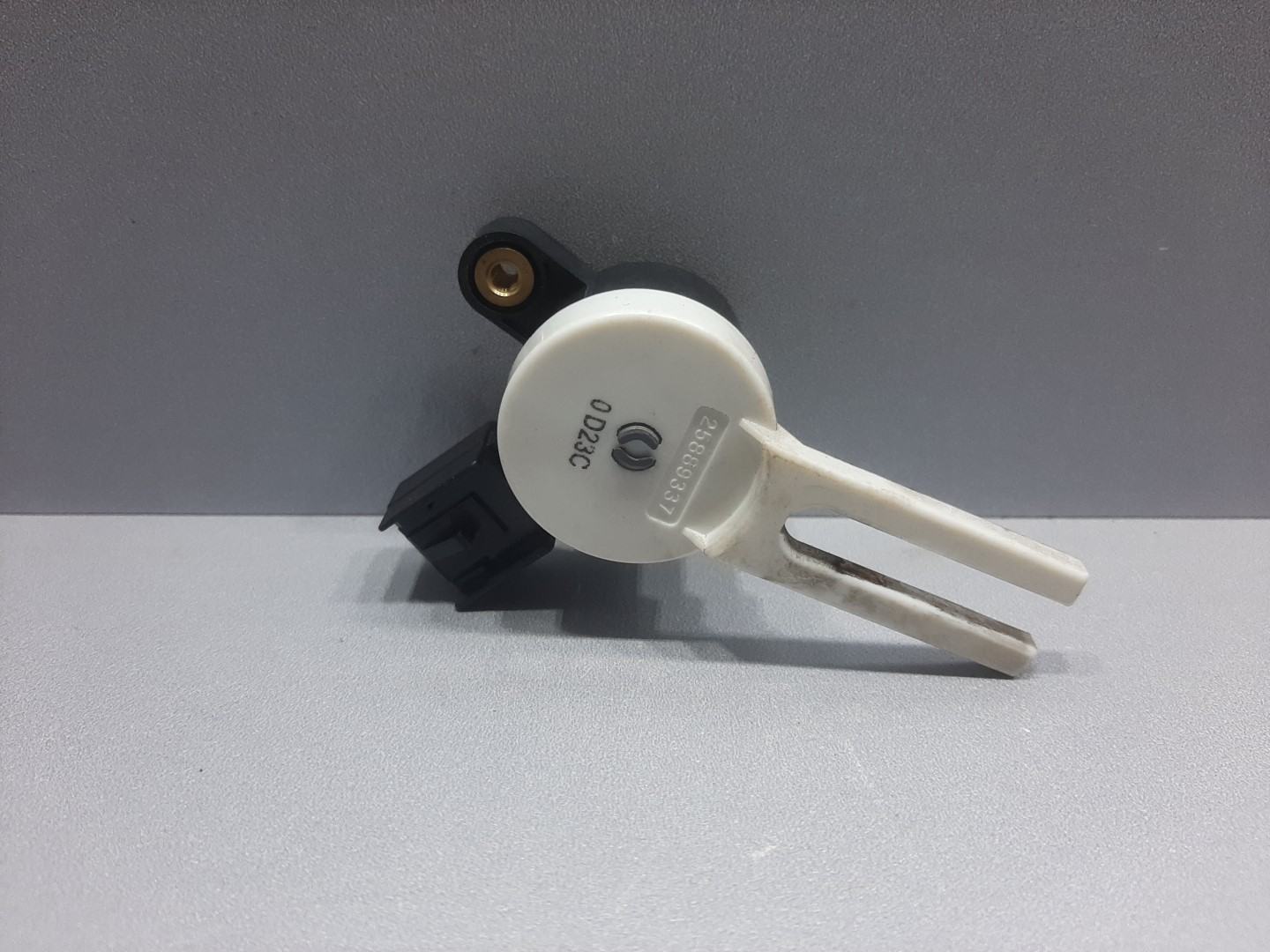 SENZOR OPEL INSIGNIA > 09-13 25889337