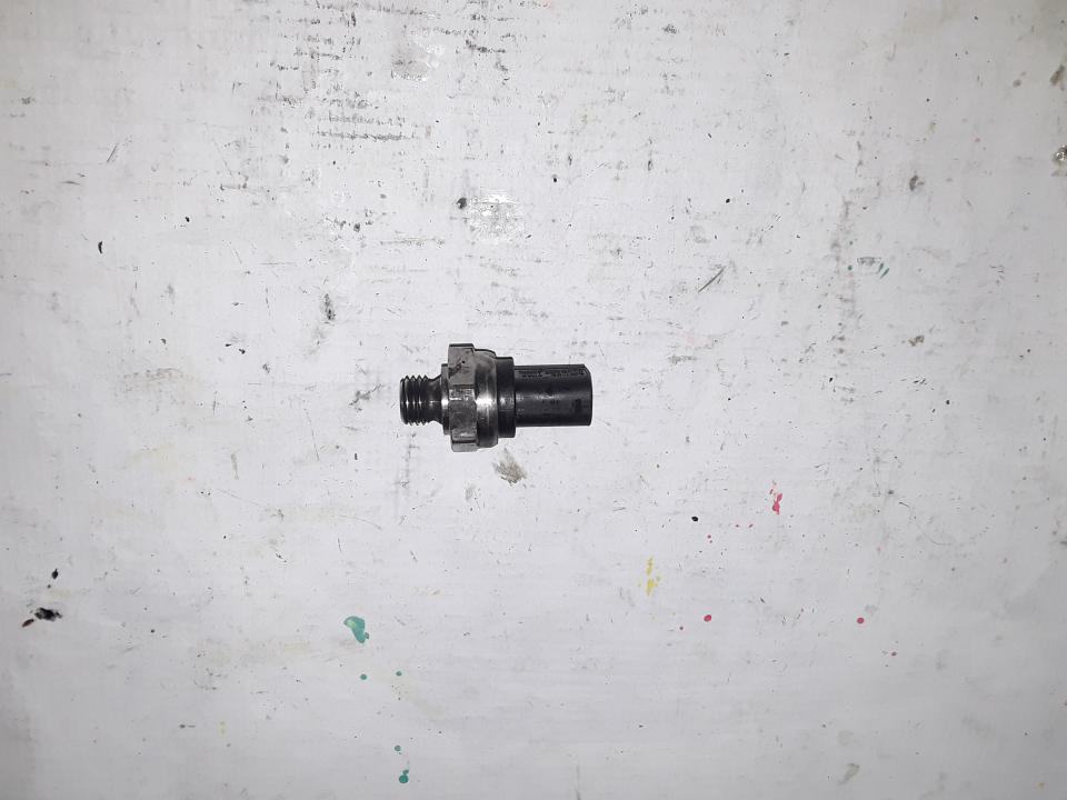 SENZOR PRITISKA GORIVA A0061536028 Mercedes SPRINTER 2006-2013