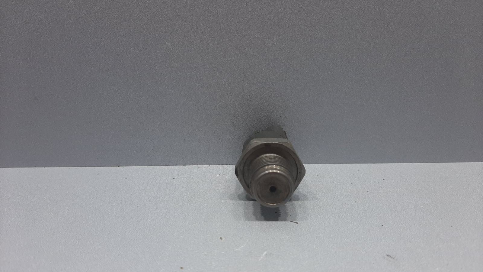 SENZOR PRITISKA GORIVA AUDI A4 (B6) > 00-04 281002534