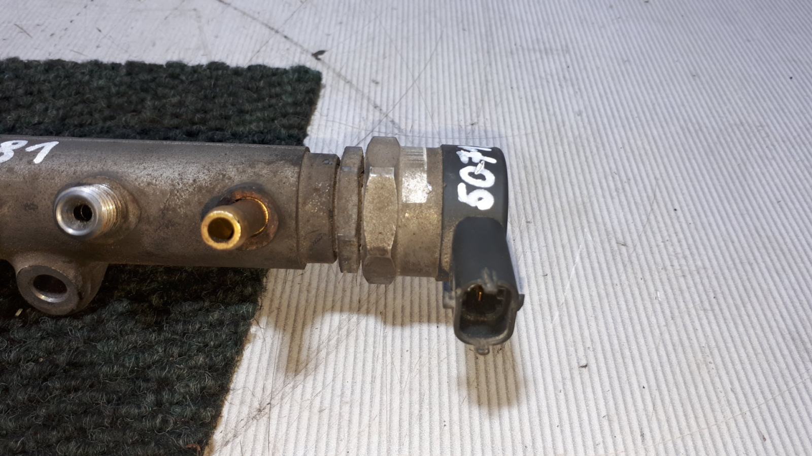 SENZOR PRITISKA GORIVA VOLVO XC60 > 08-12 30777576 0281002712