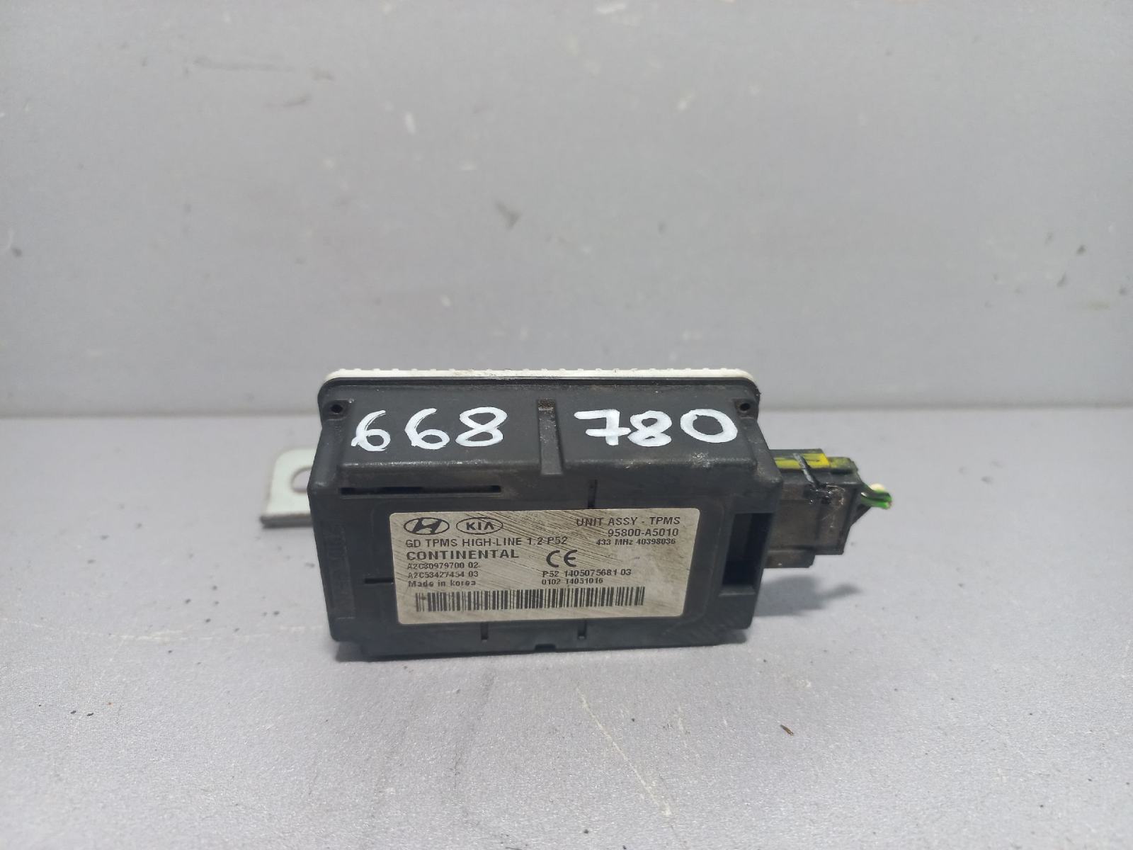 SENZOR TLAKA U GUMAMA HYUNDAI I30 > 12-16 95800-A5010
