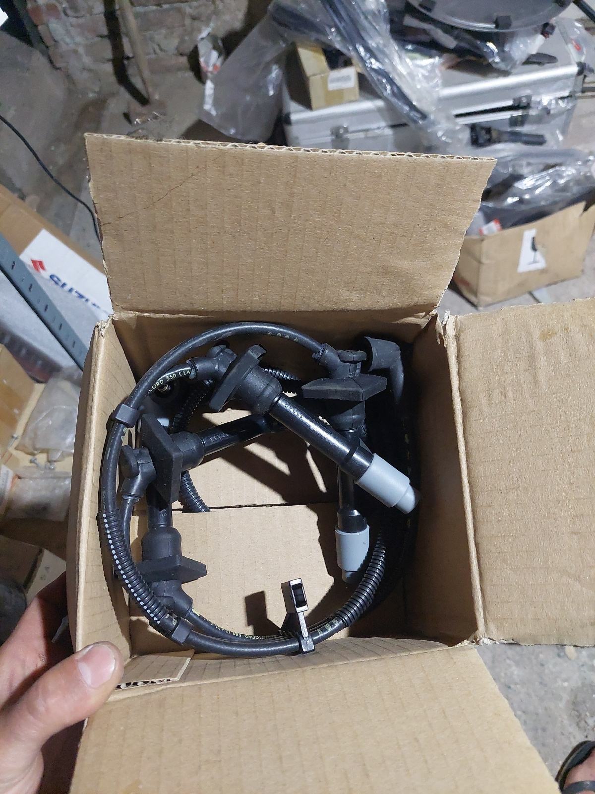 Toyota 90998-99002 SET KABLA Toyota Avensis