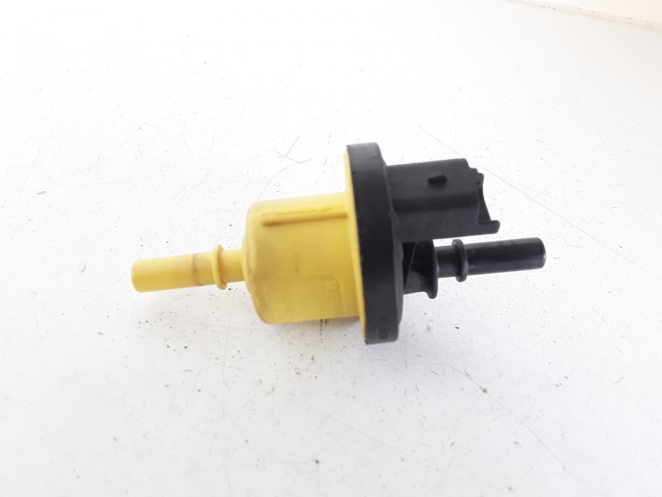 VAKUM VENTIL 149304569R Dacia DUSTER 2013-