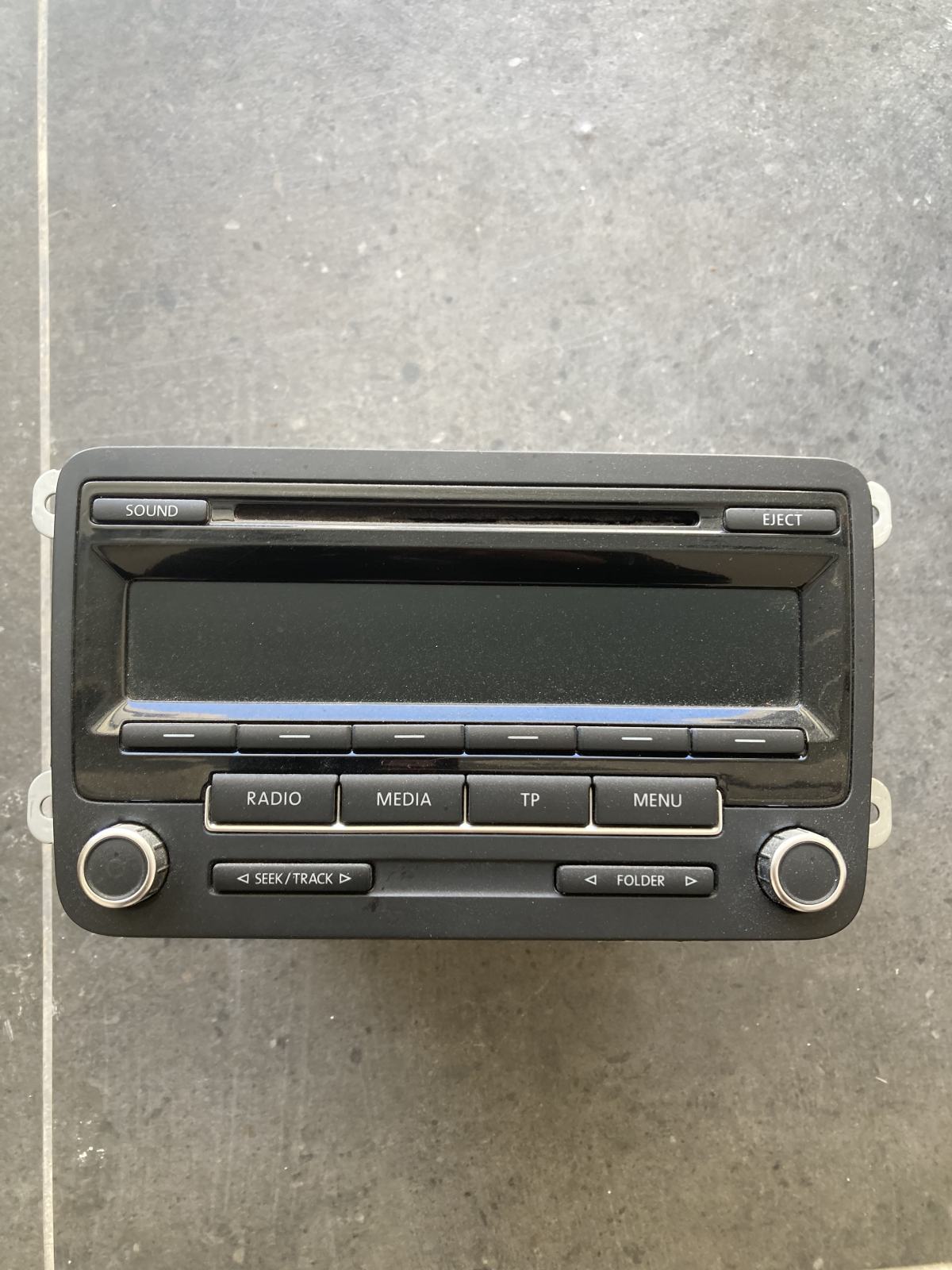 Vw Caddy 2010-2015 Original Radio
