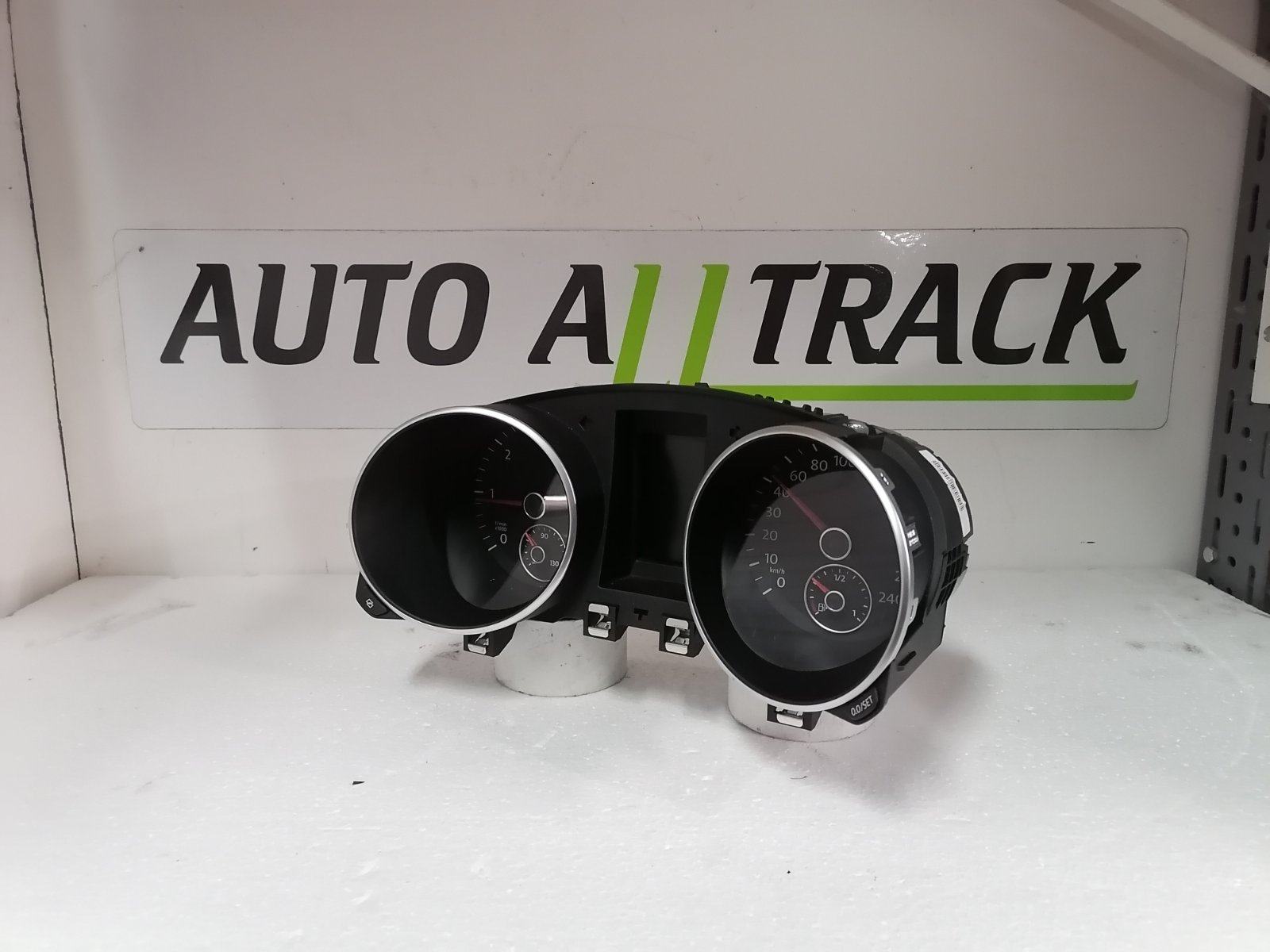 Vw Golf 6 1.6 tdi kilometar sat 5K0920871A