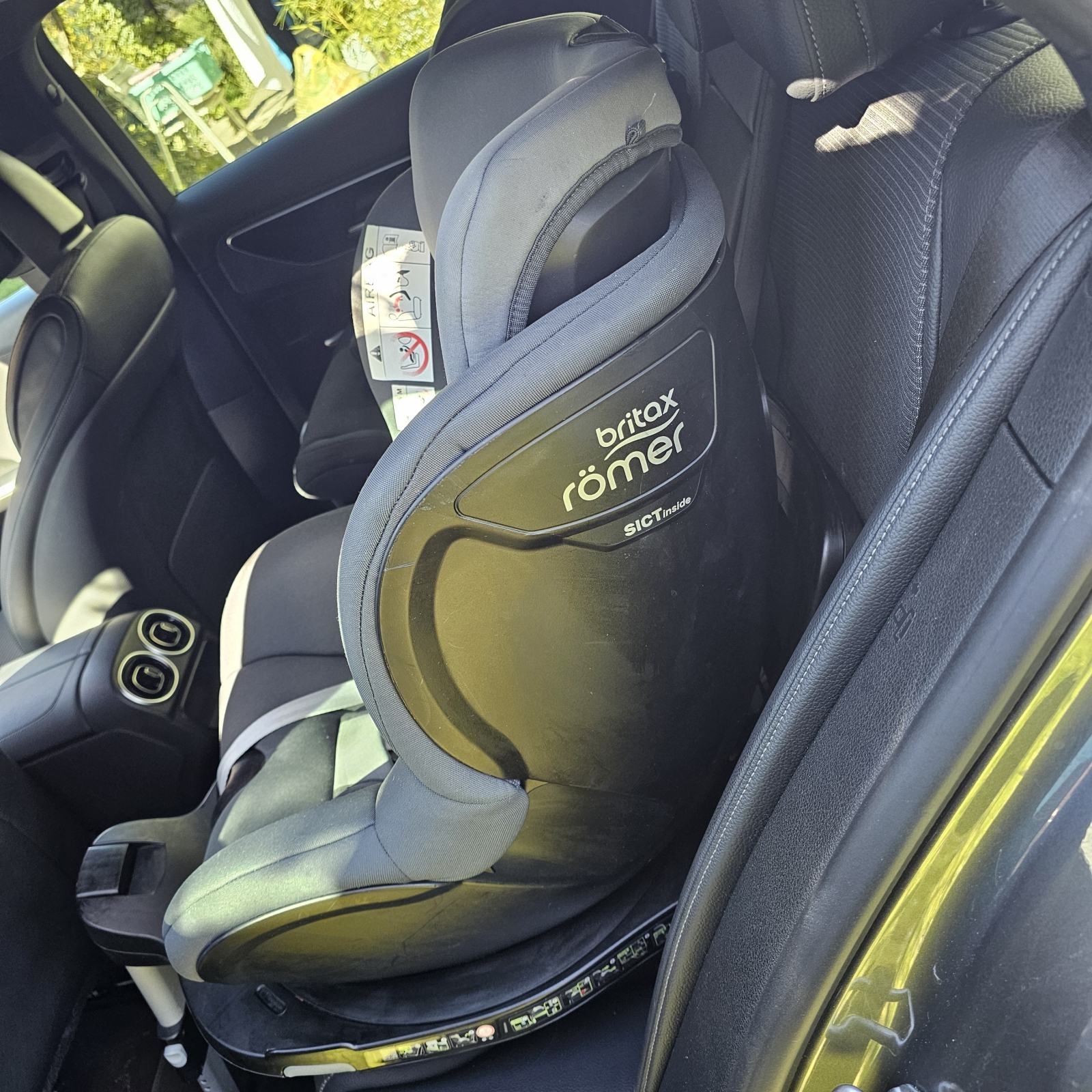 Britax Romer sa bazom 360° hitno