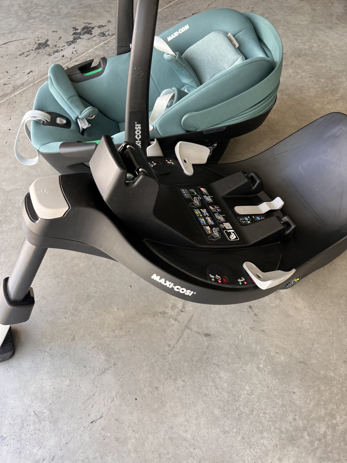 Maxi Cosi Pebble 360 +baza Family fix