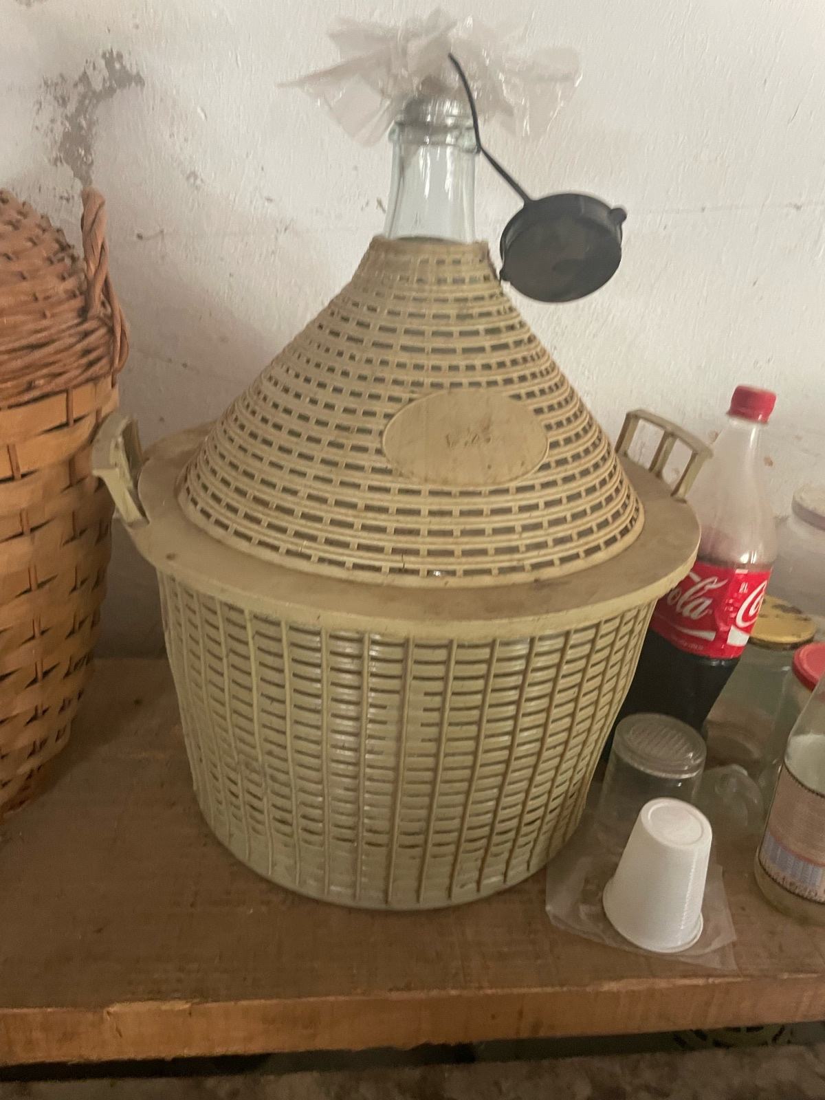 Damižane i bačve, pletene boce 5-50 l