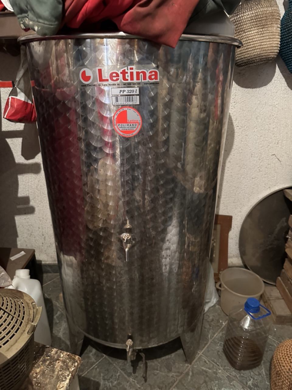 Inox bacva Letina, 320l