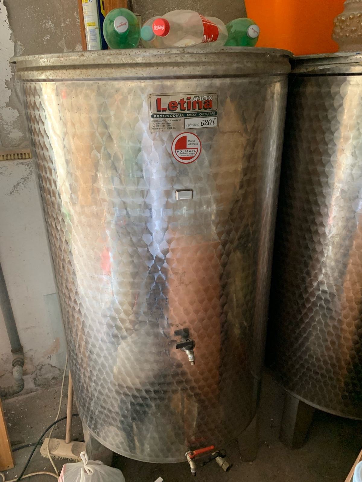Inox bačva Letina 620 l