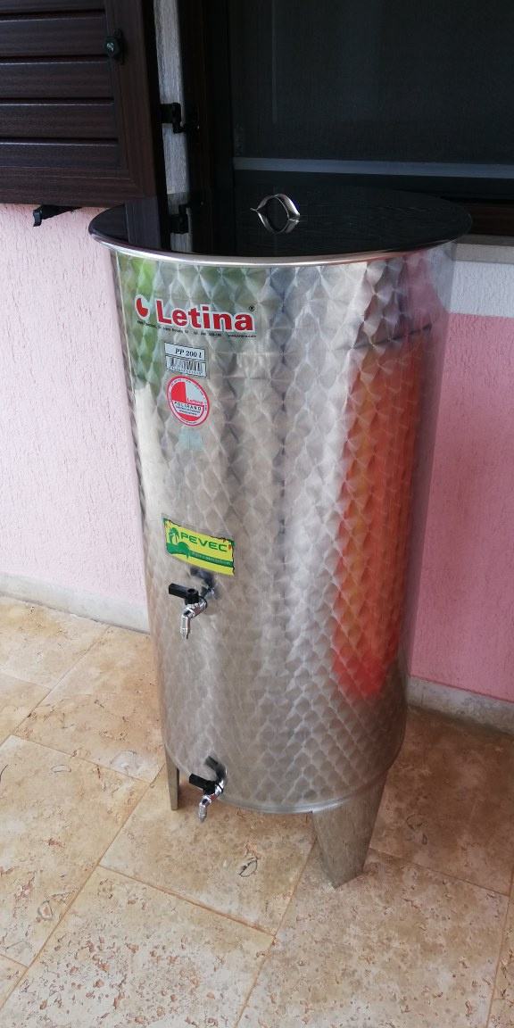 Inox bačve LETINA za vino (150 + 200 l)