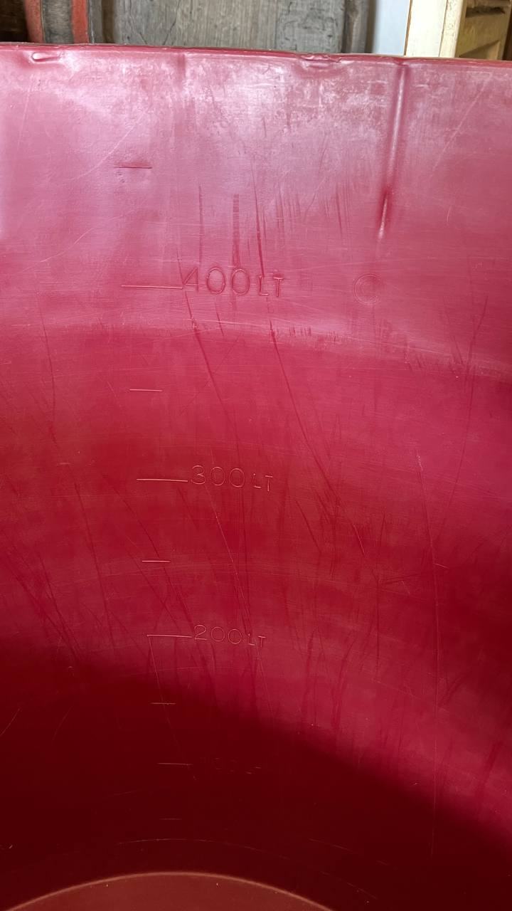 Kaca ili badanj (plastični) za mošt