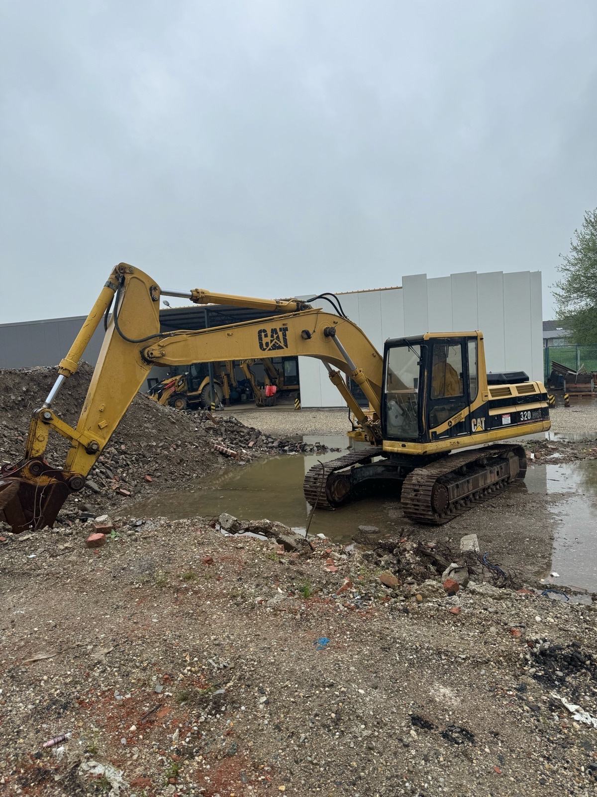 Caterpillar 320 NME