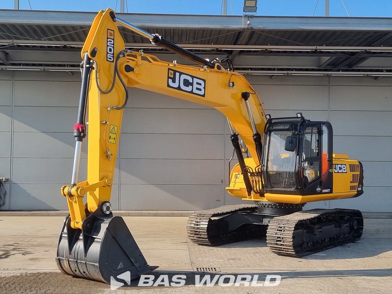 JCB JS205 *NIKAD KORIŠTEN*