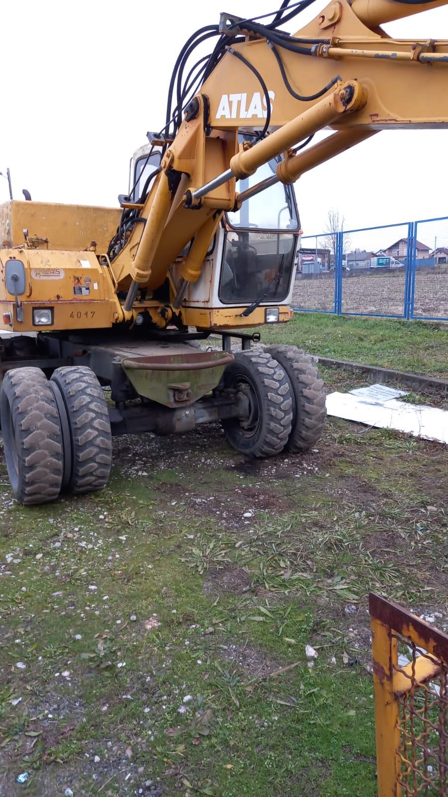 Bager točkaš 16 t, Atlas 1304 AKCIJA, AKCIJA