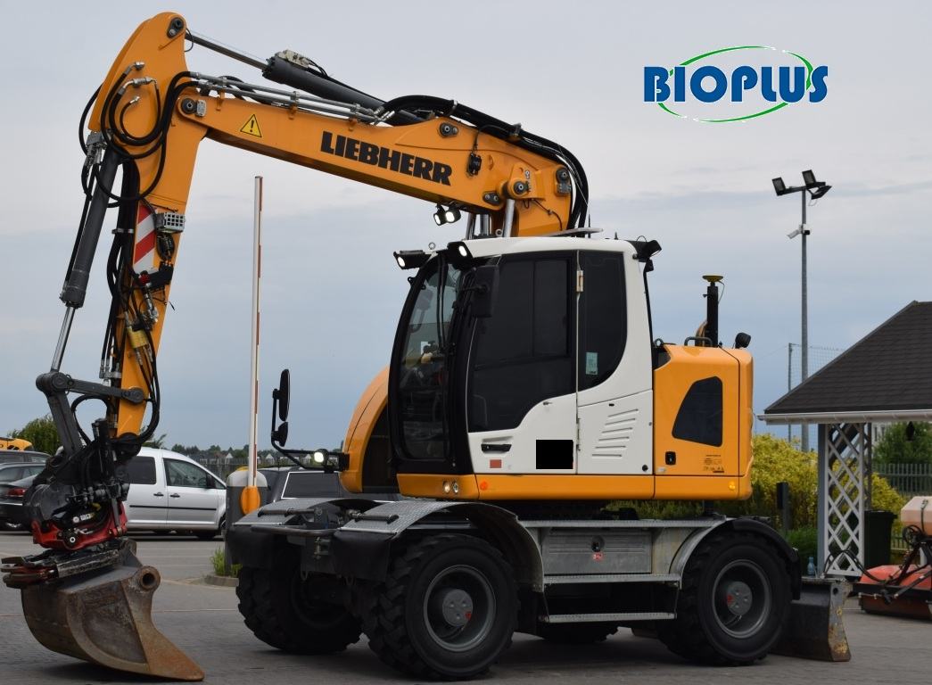 BAGER TOČKAŠ Liebherr A914 Compact Litronic ROTOTILT 2016 G 10420 SAT