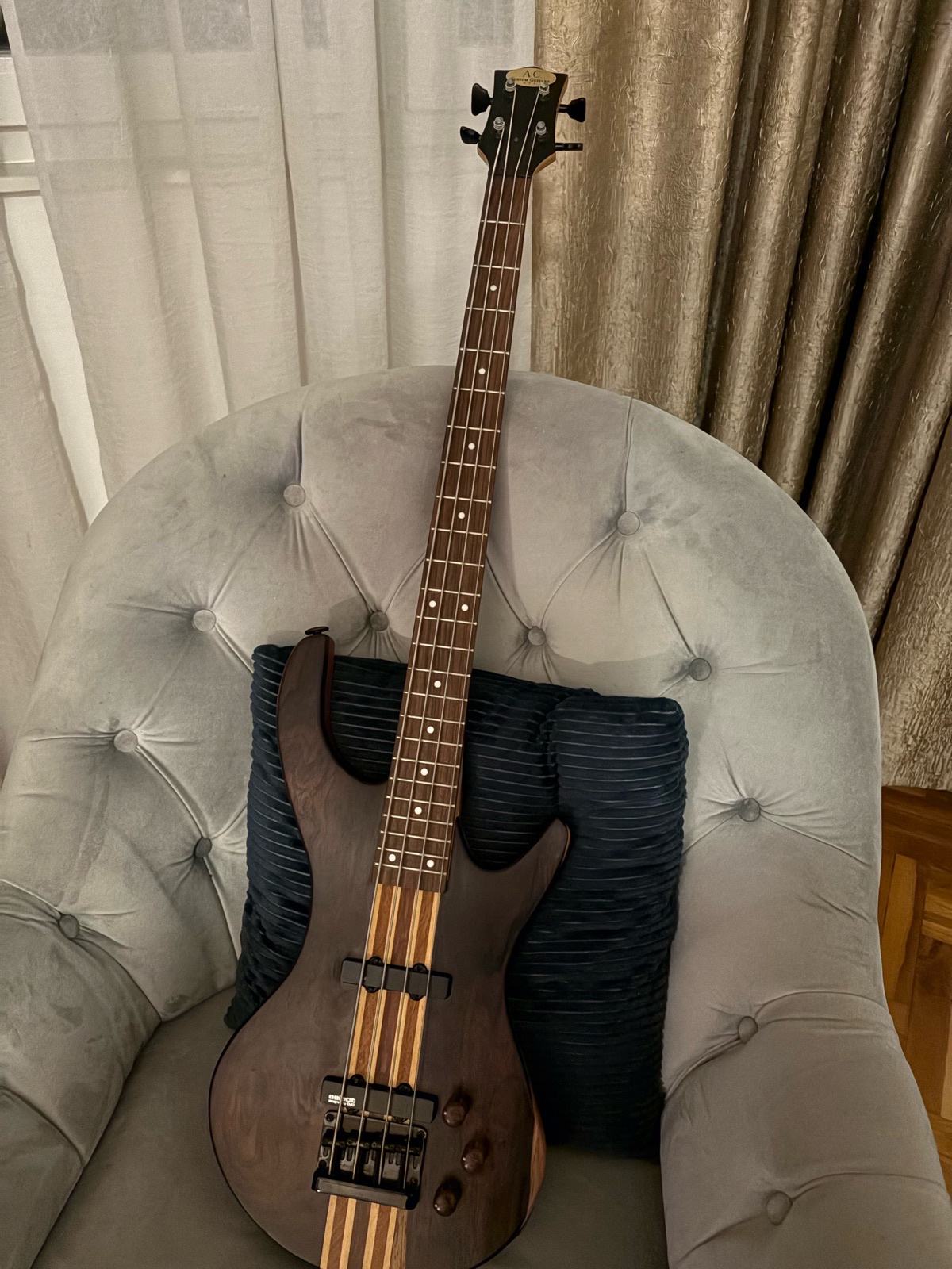 AC Custom Bass