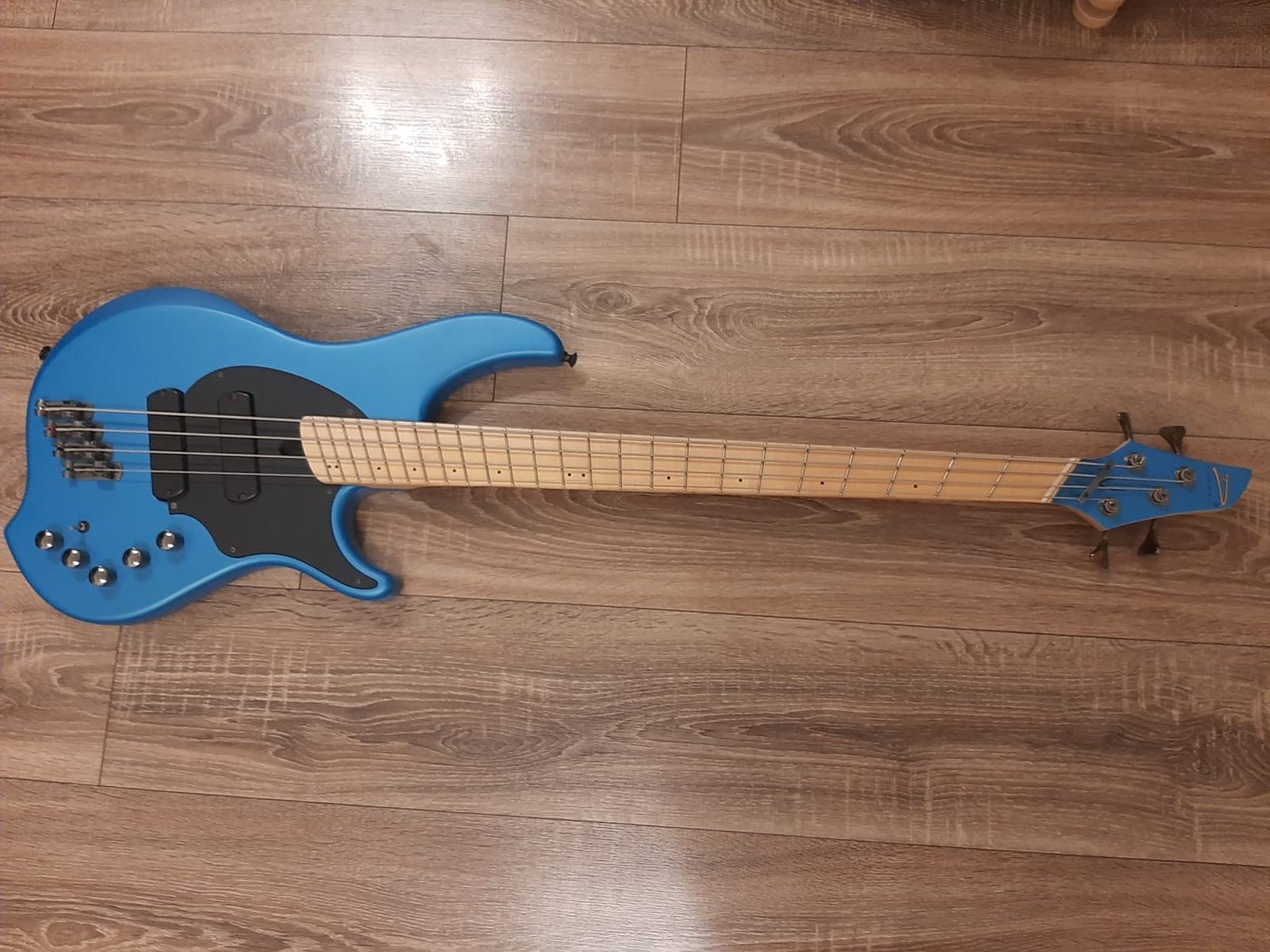 Dingwall NG-2 4 string