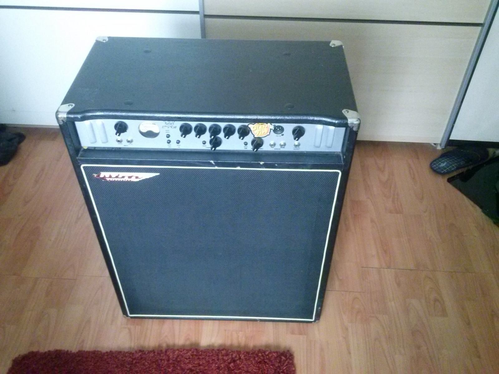 Ashdown MAG C410T-300 EVO II 300W 4x10 Bass Combo Amp