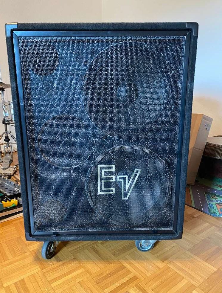 Bass cabinet-box Electro-Voice, model EV B2150M, EV, JBL, Ampeg,Hiwatt