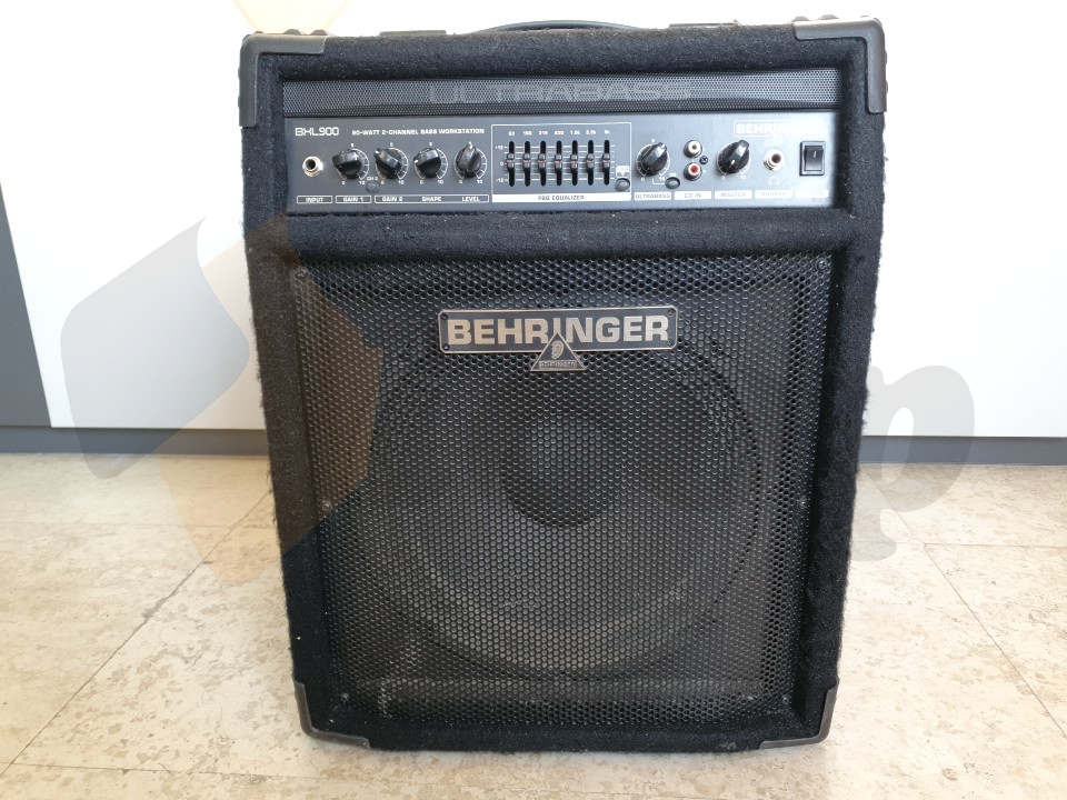 Behringer Ultrabass BXL900 bas combo