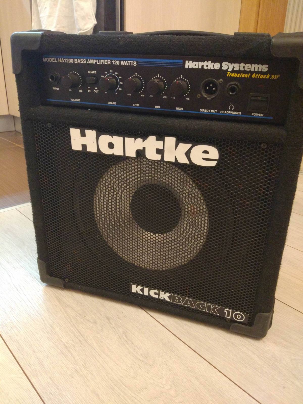 Hartke Kickback 10 bass pojačalo