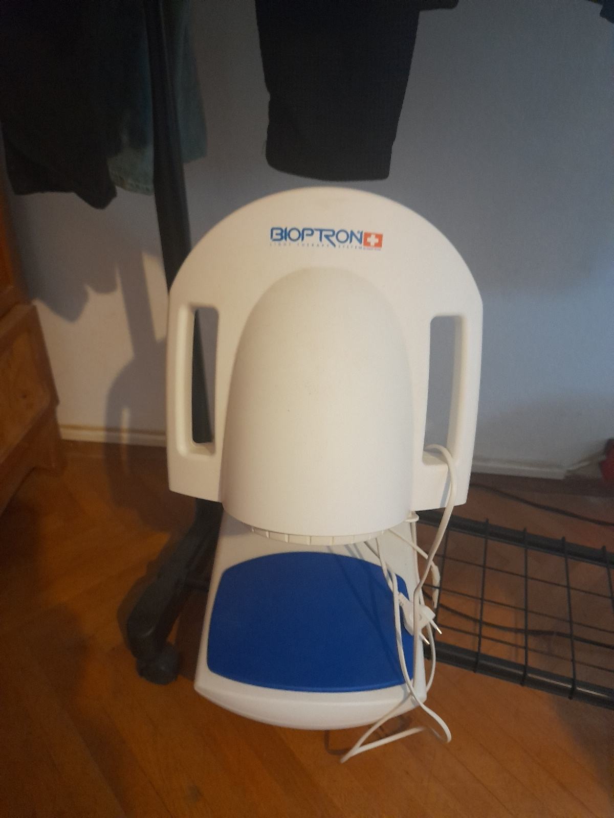 Bioptron lampa za svjelosnu terapiju