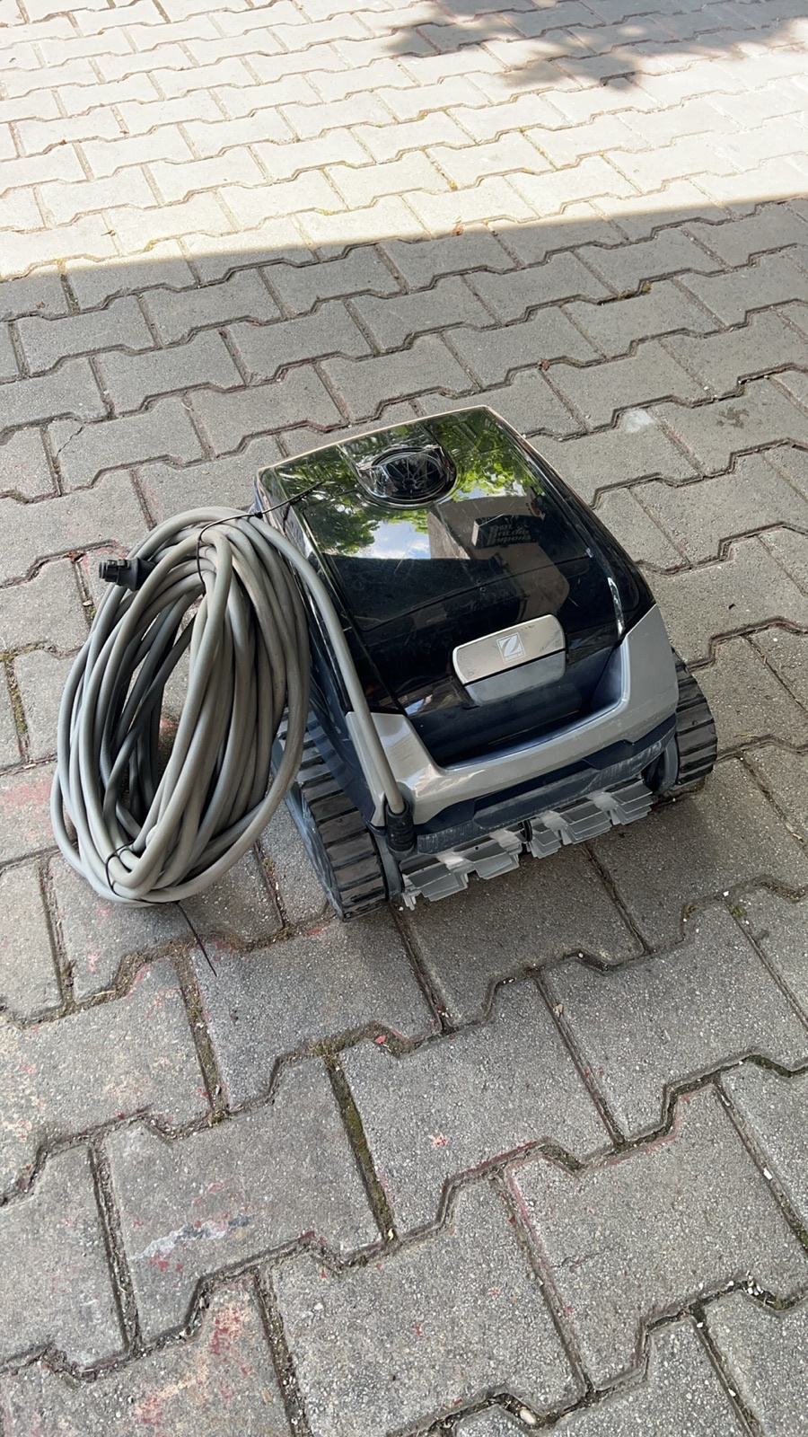 Robot za bazen RE 4400 iq Voyager HITNO