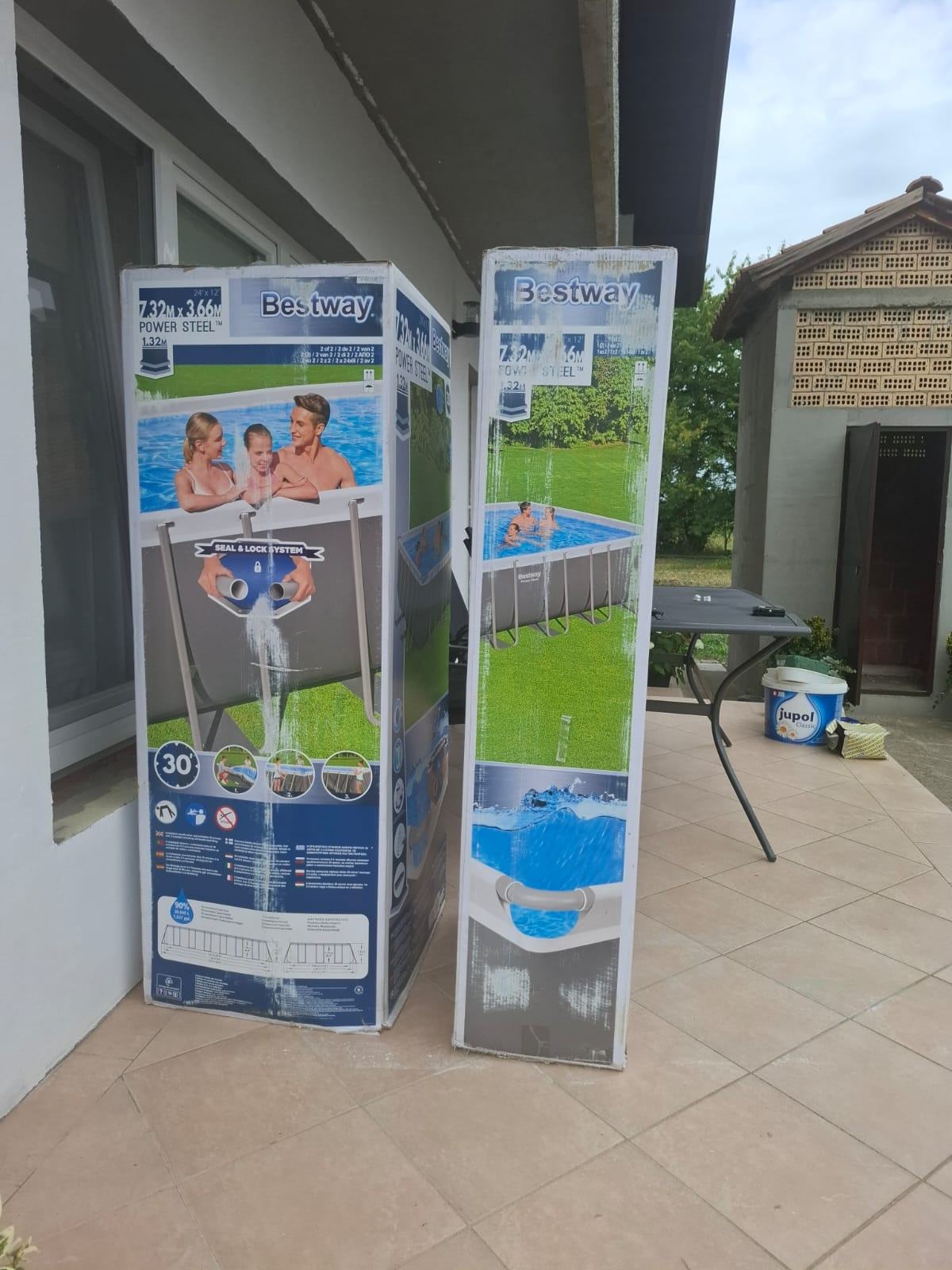 Bestway bazen 7,32m × 3,66m / Power steel