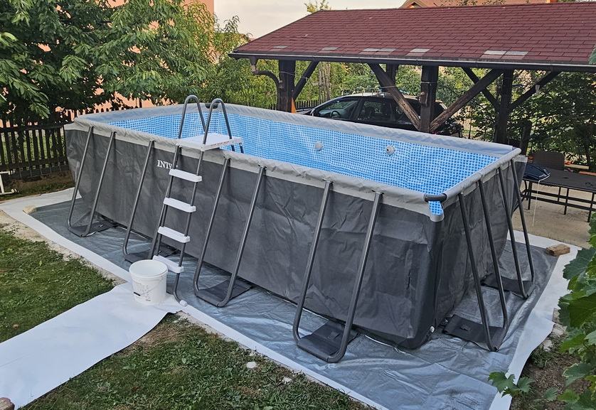 INTEX XTR ULTRA FRAME 549X274X132CM