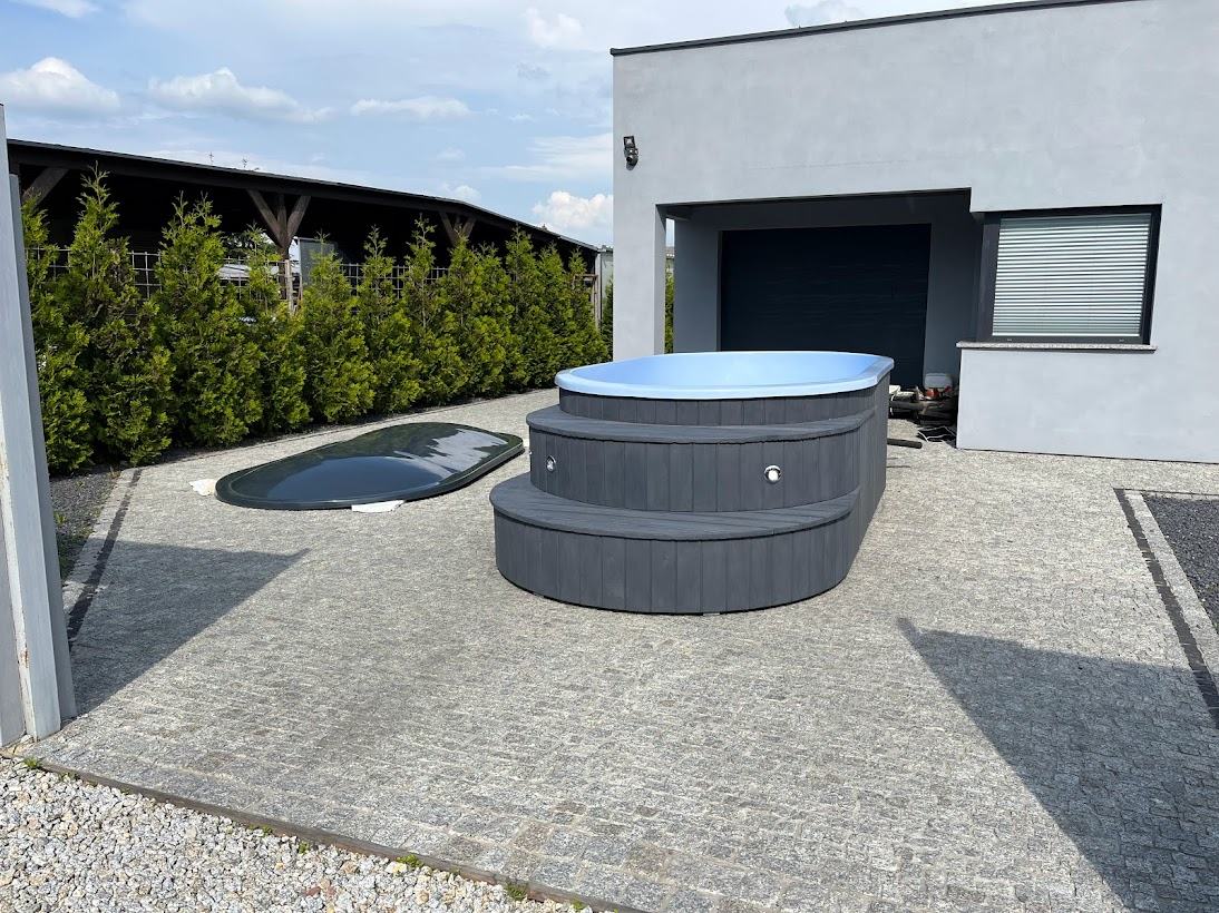 Vrtni bazen s toplinskom pumpom i filterima, NOVI jacuzzi, hidromasažn