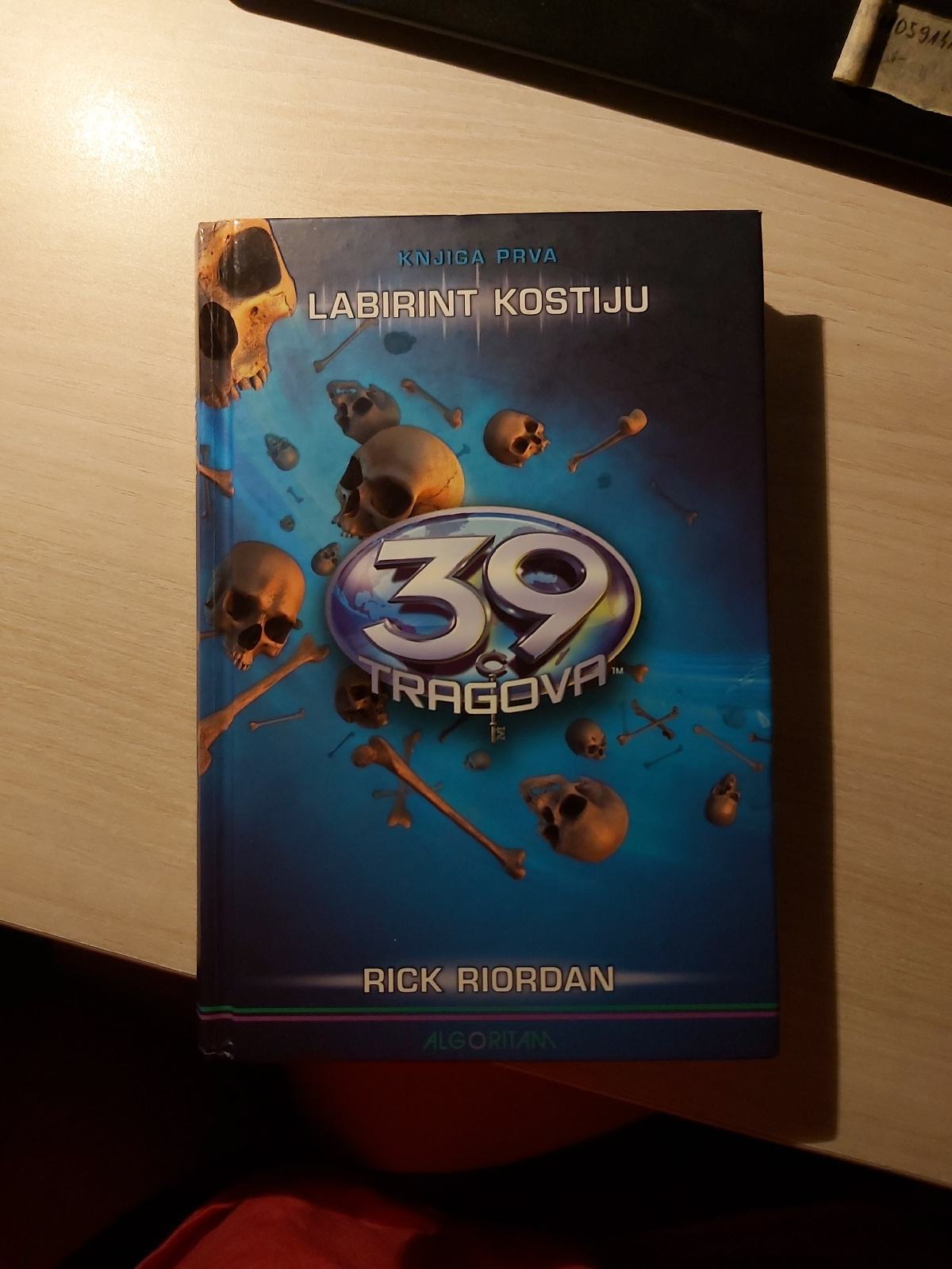 39 tragova- prva knjiga