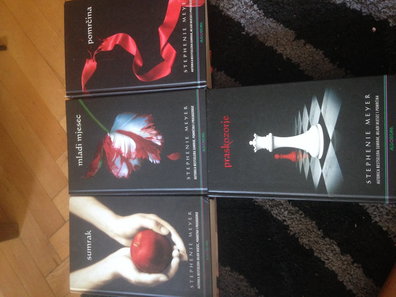 Sumrak saga komplet knjiga