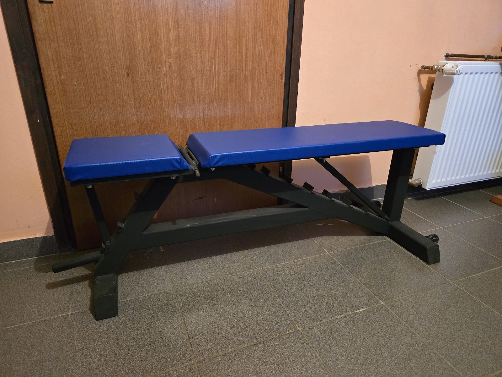 Bench klupa za vježbanje - podesiva