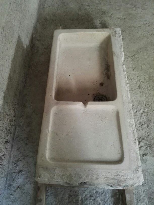 Kameni sudoper, kamenica, škaf