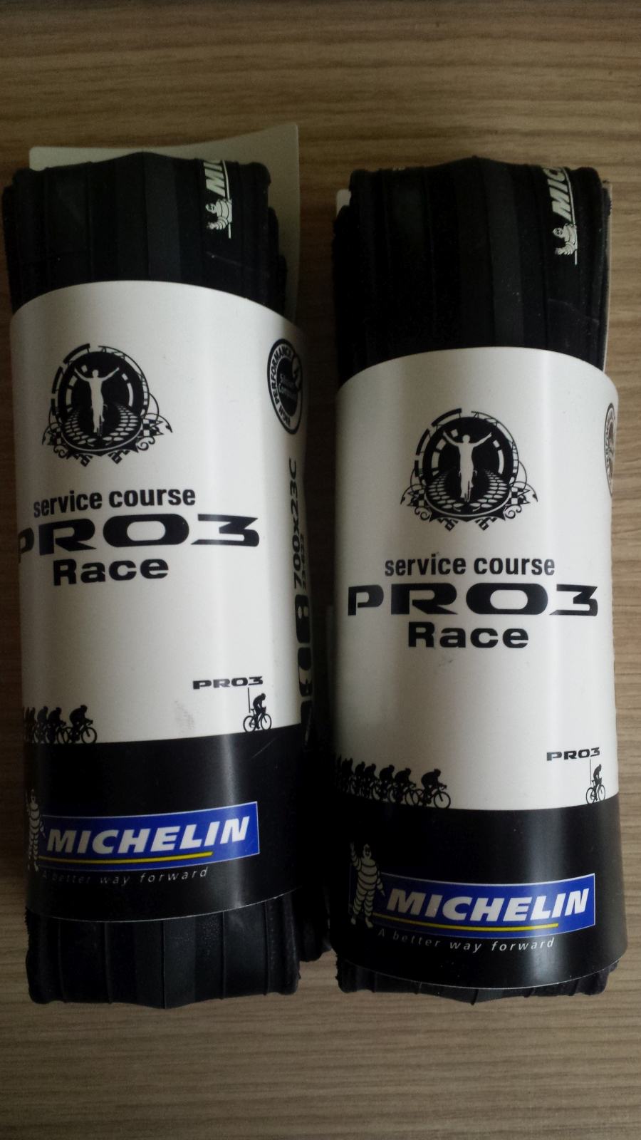Michelin Pro Race 3 service course