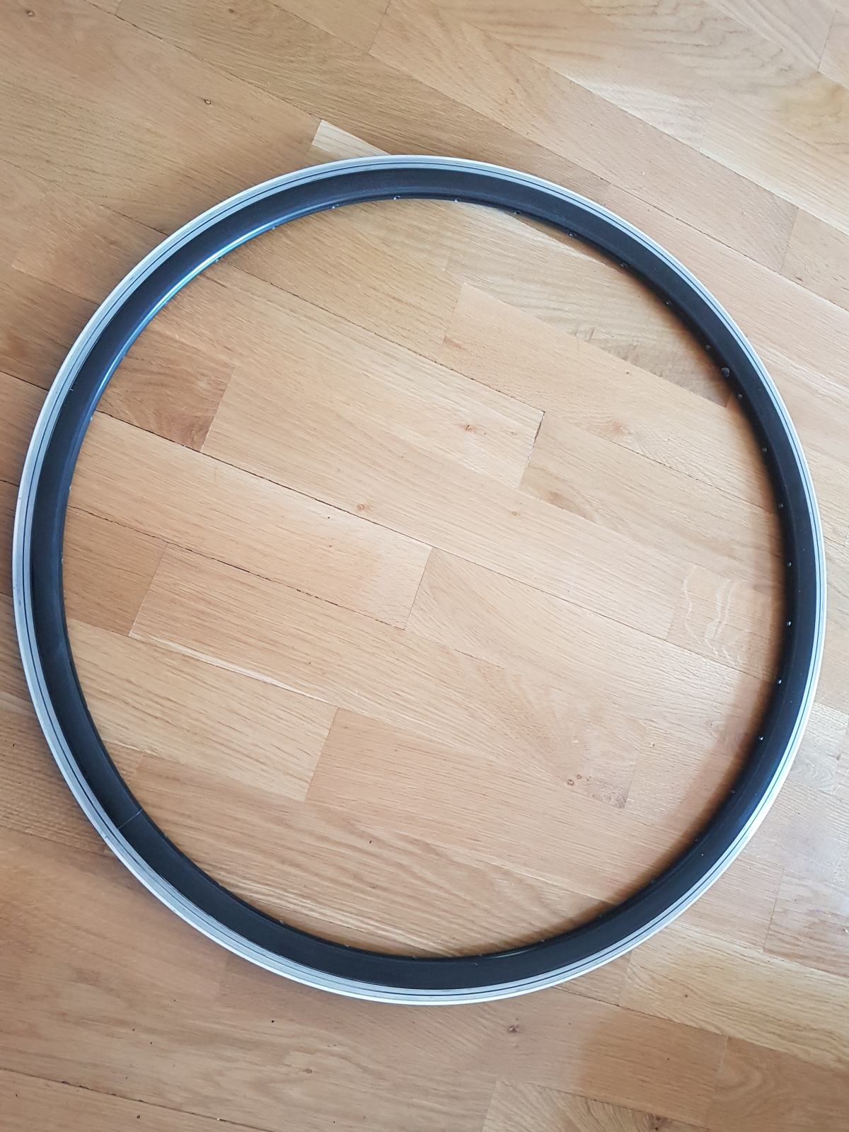 Obruč Mach1 36 rupa