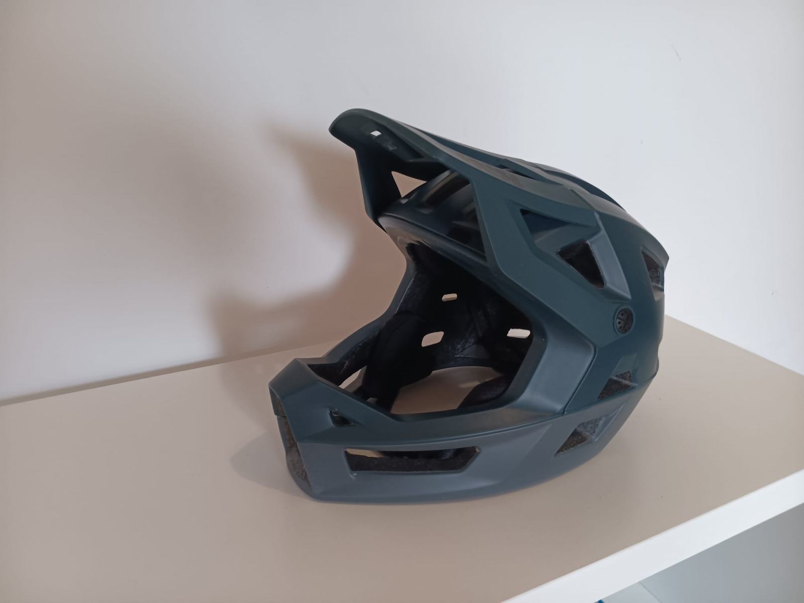 IXS Trigger Full Face kaciga