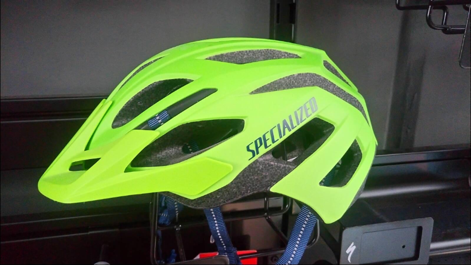 Kaciga Specialized Tactic 2