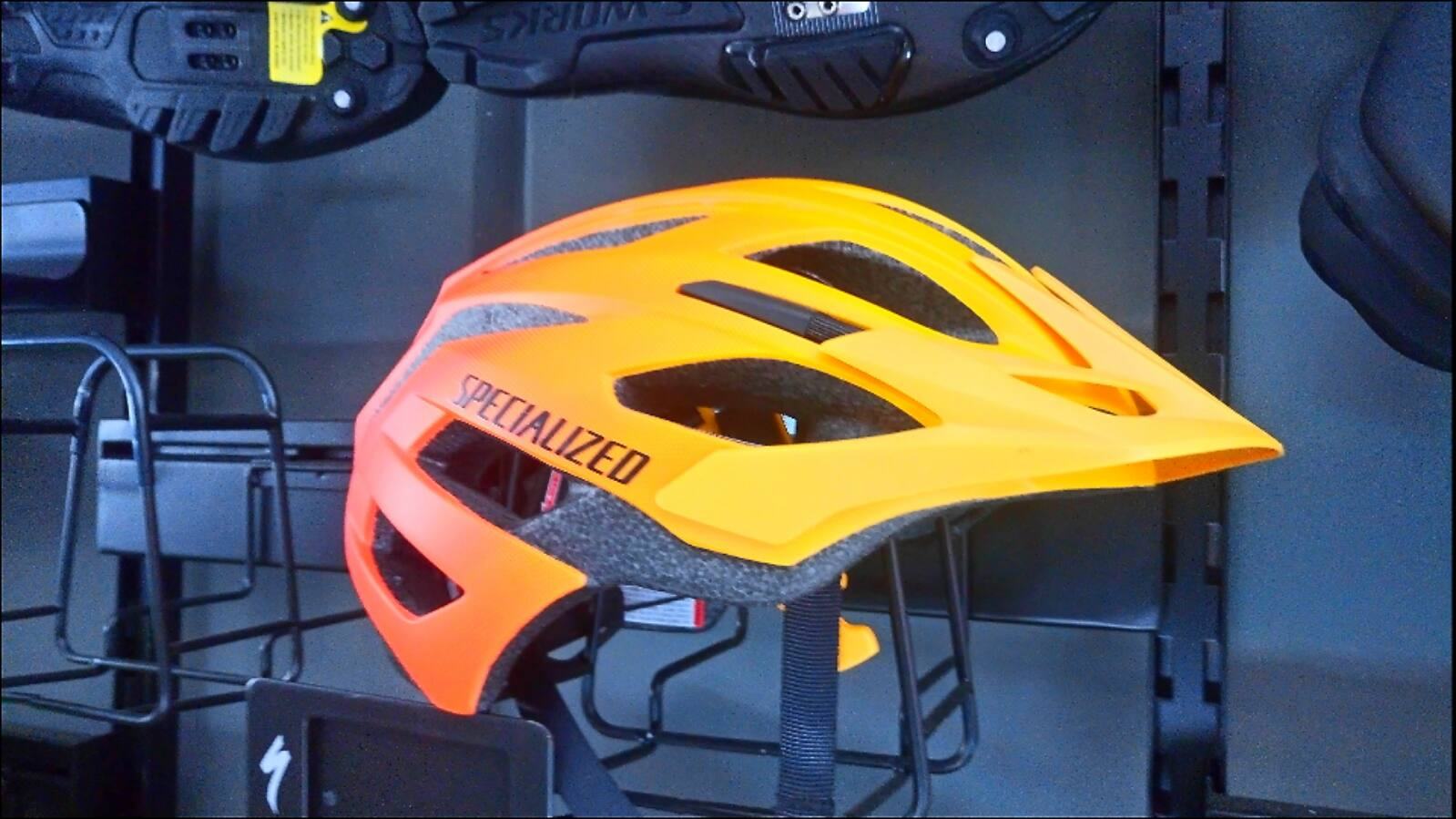 Kaciga Specialized TACTIC II NOVA!!